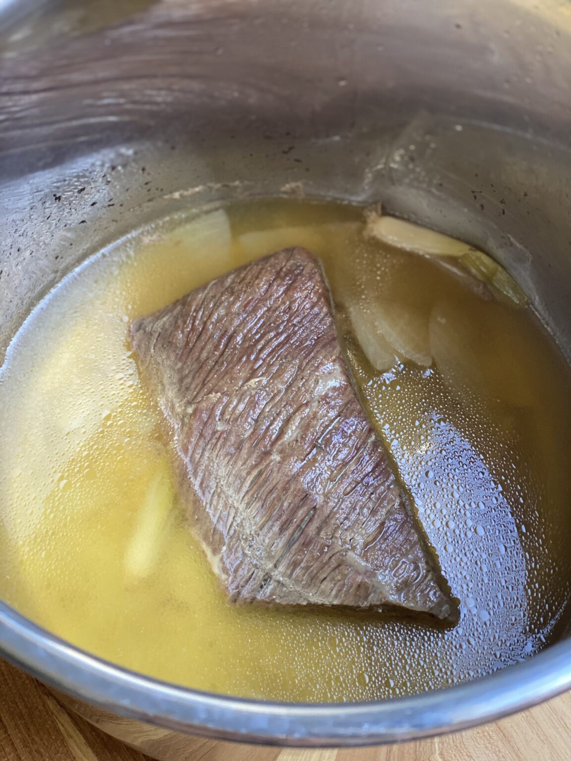 Easy 1 Hour Seolleongtang- Korean Ox Bone Soup - Stellanspice