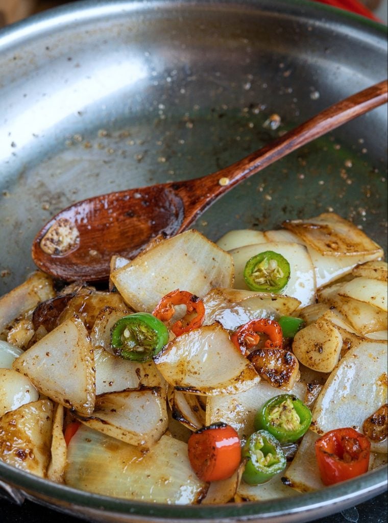 Spicy Lemon Garlic Chicken (Chicken Maison Copycat) - Stellanspice