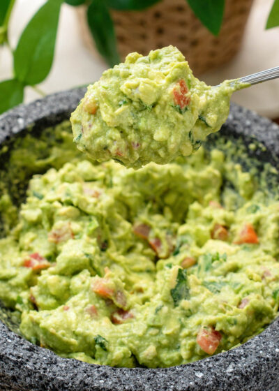 Authentic Guacamole Recipe - Stellanspice