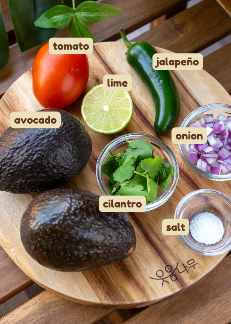 Authentic Guacamole Recipe - Stellanspice